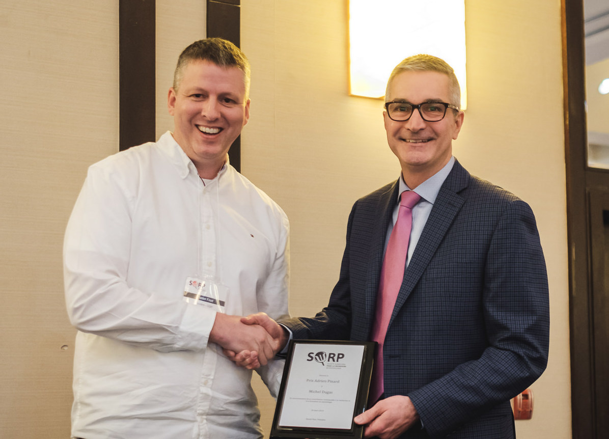 Le professeur Michel Dugas reçoit le prix Adrien Pinard | Université du ...