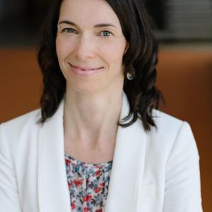 Nouvelle publication de la professeure Julie Bourgault | Université du ...