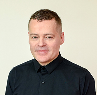 Un groupe de recherche qui comprend quatre professeur.e.s de l’UQO ...