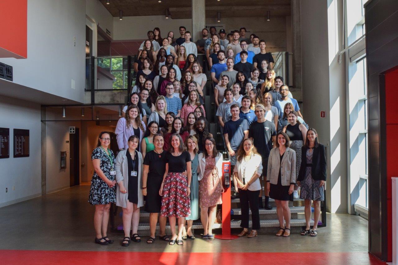 Droit : une première cohorte qui marque l’histoire | UQO | Université ...